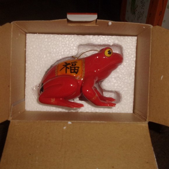 Westland Giftware | Accents | Westland Giftware Fanciful Frogs Figurine ...